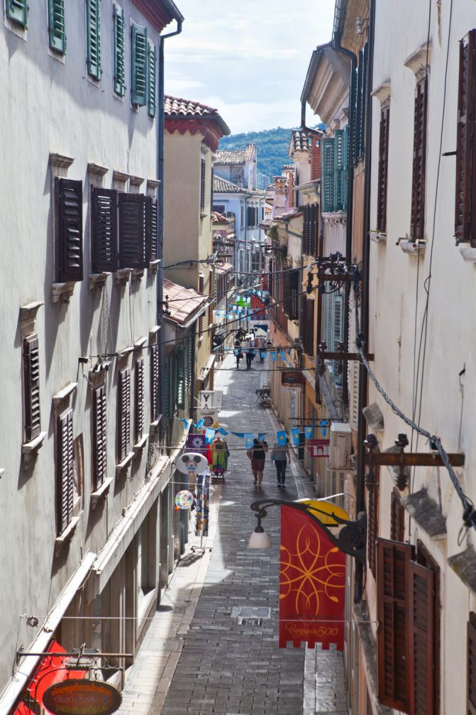koper-old-town-streets - TRAVELSLOVENIA.ORG – All You Need To Know To ...