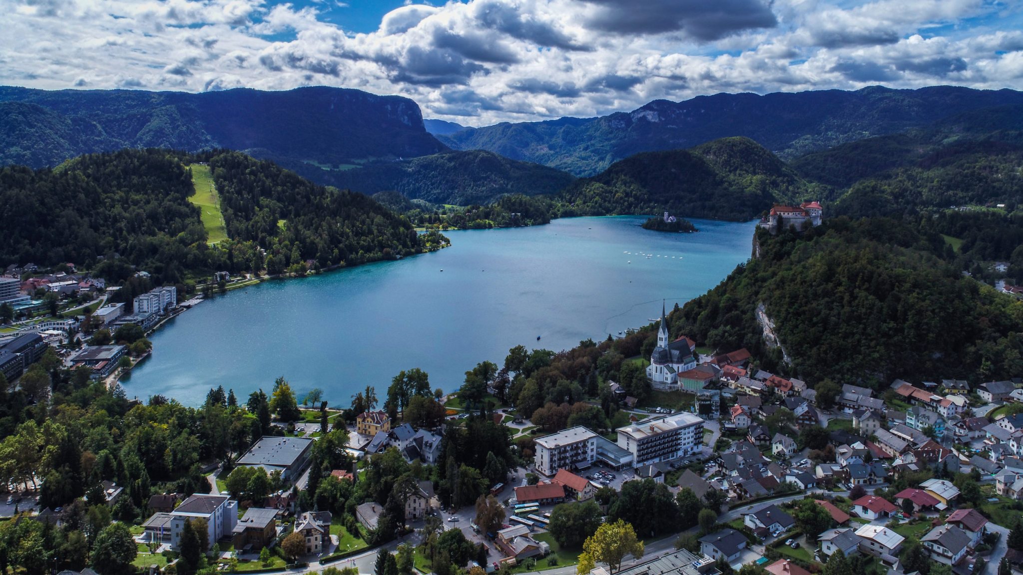 10 Beautiful Bled Photos That Will Inspire You To Visit Slovenia ...